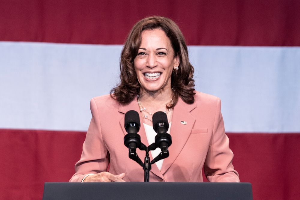 Vice President Harris Rings Alarm Bells on Trump’s Mass Family ...